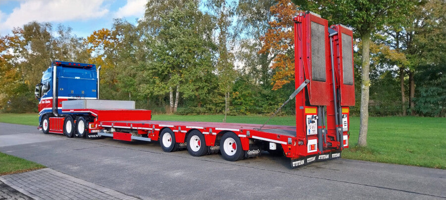 01-4123 | PWT – Maguires Models